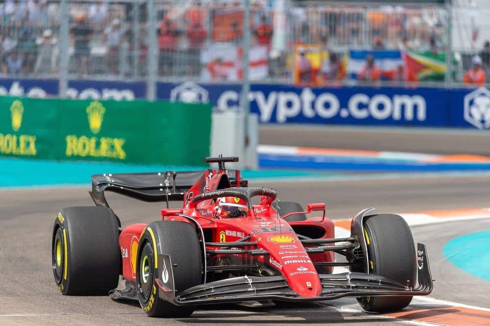 Ferrari setzt auf Krypto für jüngere Kunden; Nachfrage nach Bitcoin ...